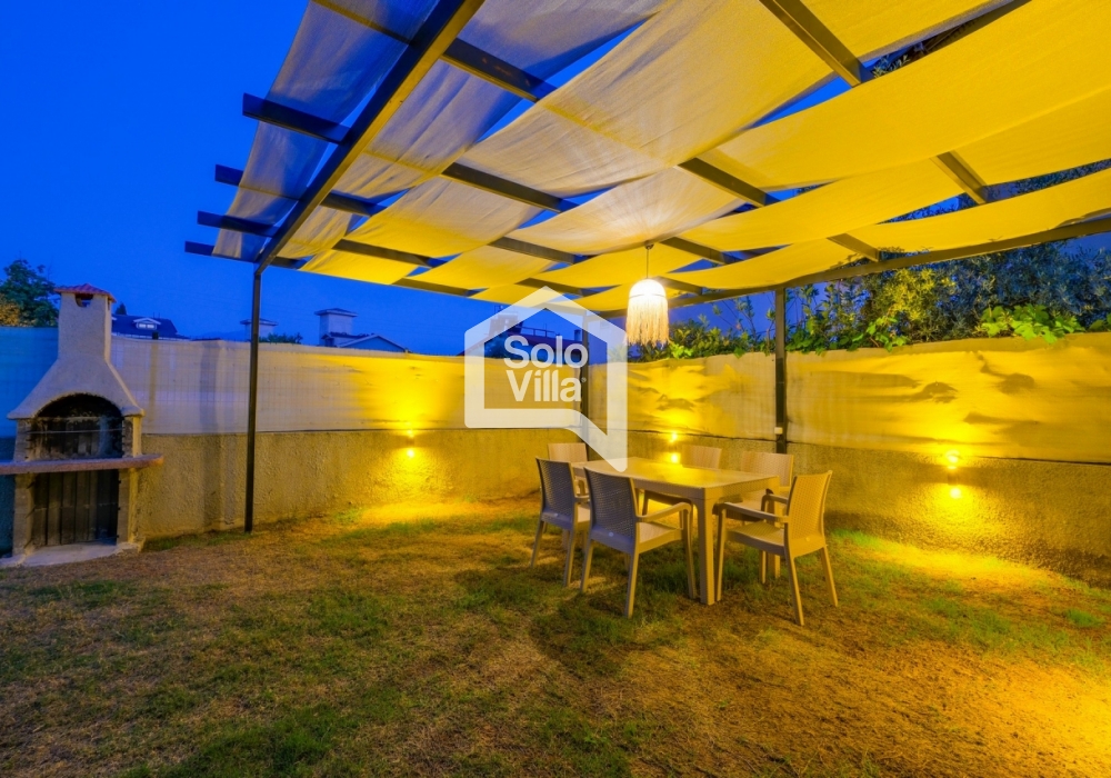 Villa Joy Duo | Holiday Villa with Private Pool and Jacuzzi » Solo Villa